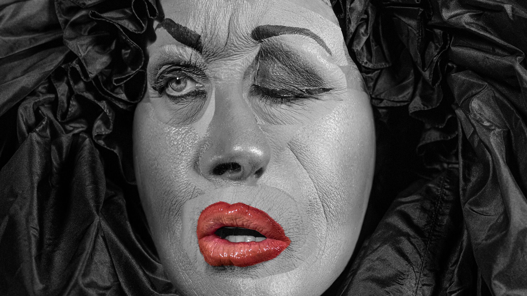 How To Create A Grotesque Art Effect - ITS